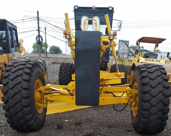 Jual Motor Grader Komatsu model GD705A-4 (Update 27 November 2020 ...