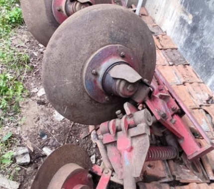 Dijual Attachment Disc Plough merek CMT (Update 05 Juni 2023) | Jual ...