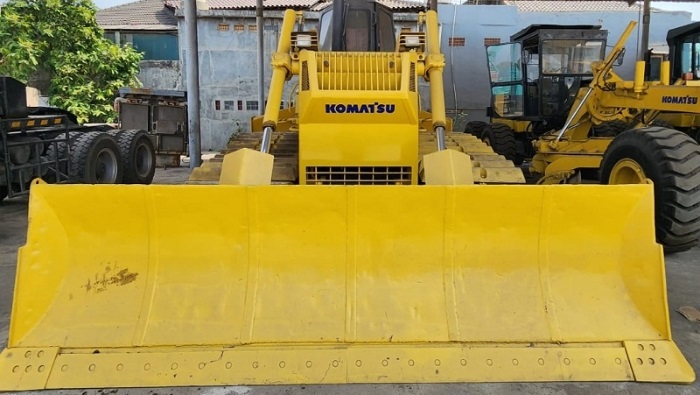 Jual Bulldozer Komatsu model D65PX-12 (Update 01 September 2023) | Jual ...