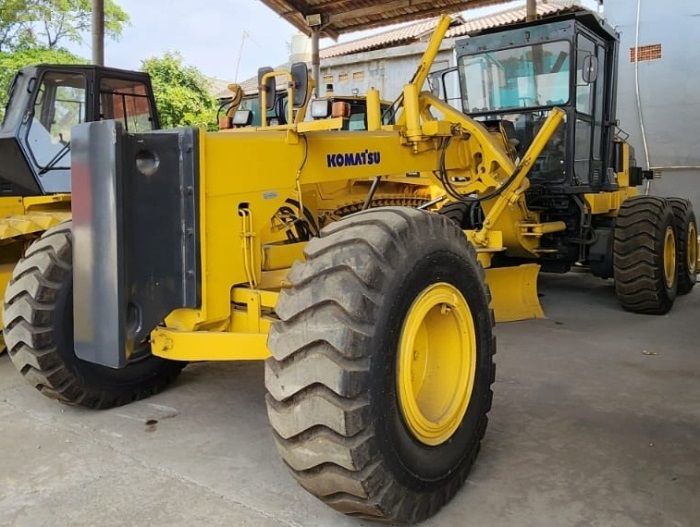 Dijual Motor Grader Komatsu model GD705A-4 (Update 01 September 2023 ...