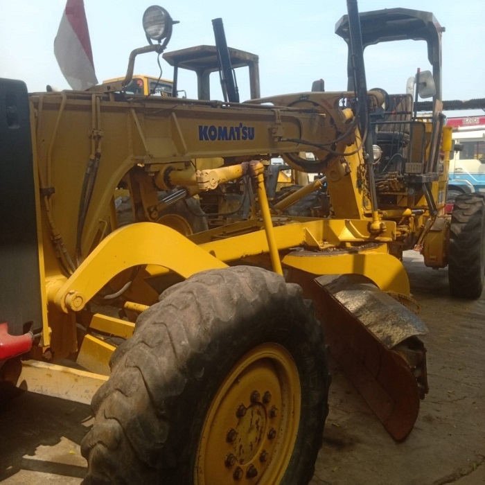 Dijual Motor Grader Komatsu GD511A-1 Tahun 2007 (Update 17 November ...