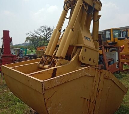Dijual Clamshell Bucket Excavator kelas 30 Ton (Update 19 Desember 2023 ...