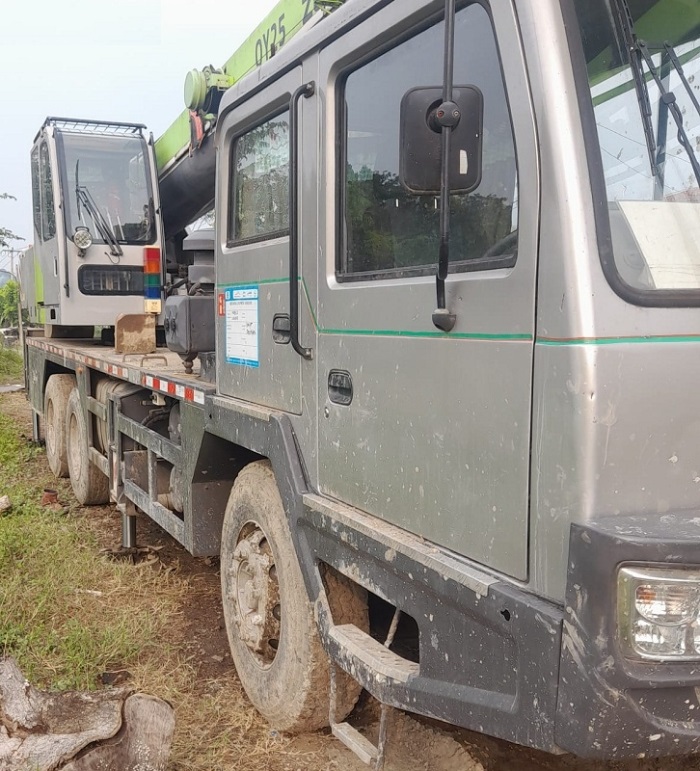 Dijual Mobile Crane Zoomlion model ZTC250 kapasitas 25 Ton (Update 28 ...