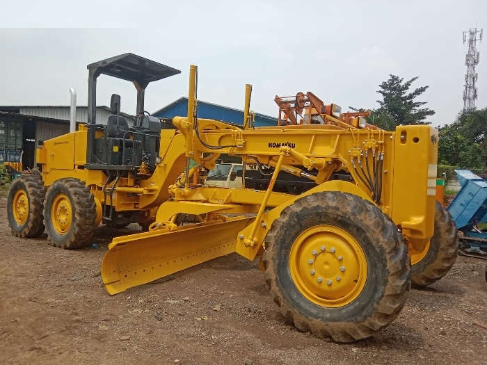 Dijual Motor Grader Komatsu GD511A-1 (Update 26 April 2024) | Jual ...