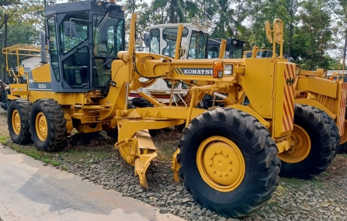 Dijual Motor Grader komatsu GD505A-3 ex Import tahun 2024 (Update 25 ...