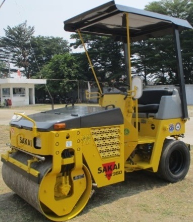 Jual Tandem Roller Sakai model TW350 (Update 23 Agustus 2024) | Jual ...